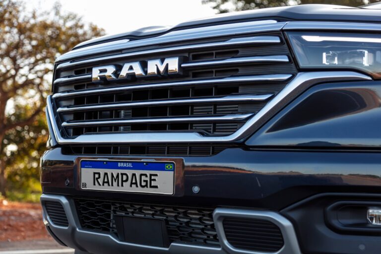 Nova Rampage versões e preços - Motores e ação